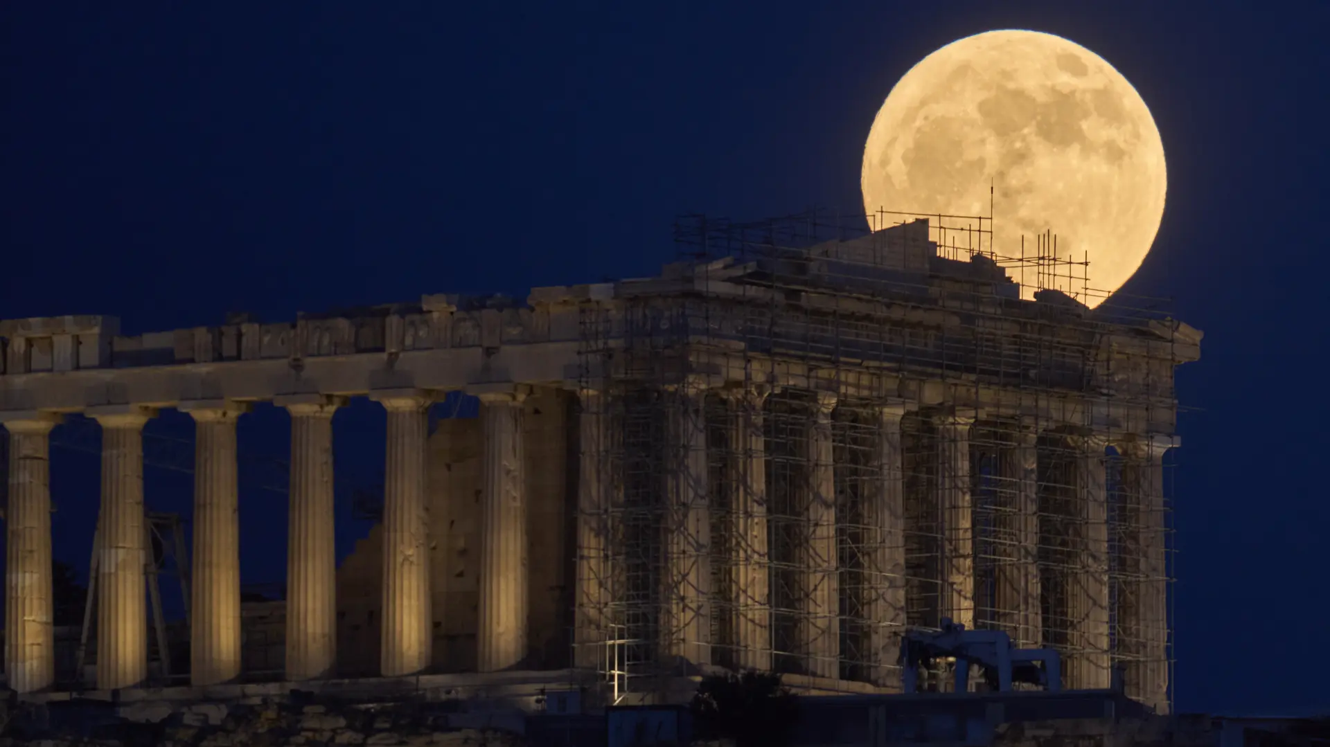 Mesec je u Vagi: Tri horoskopska znaka se bore sa svojim odlukama